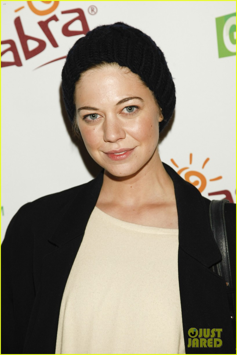 Zachary Quinto Joins Andrew Lincoln & 'Walking Dead' Co-Stars at ...