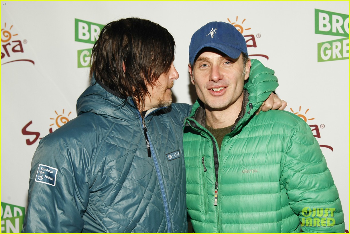 Zachary Quinto Joins Andrew Lincoln & 'Walking Dead' Co-Stars at ...