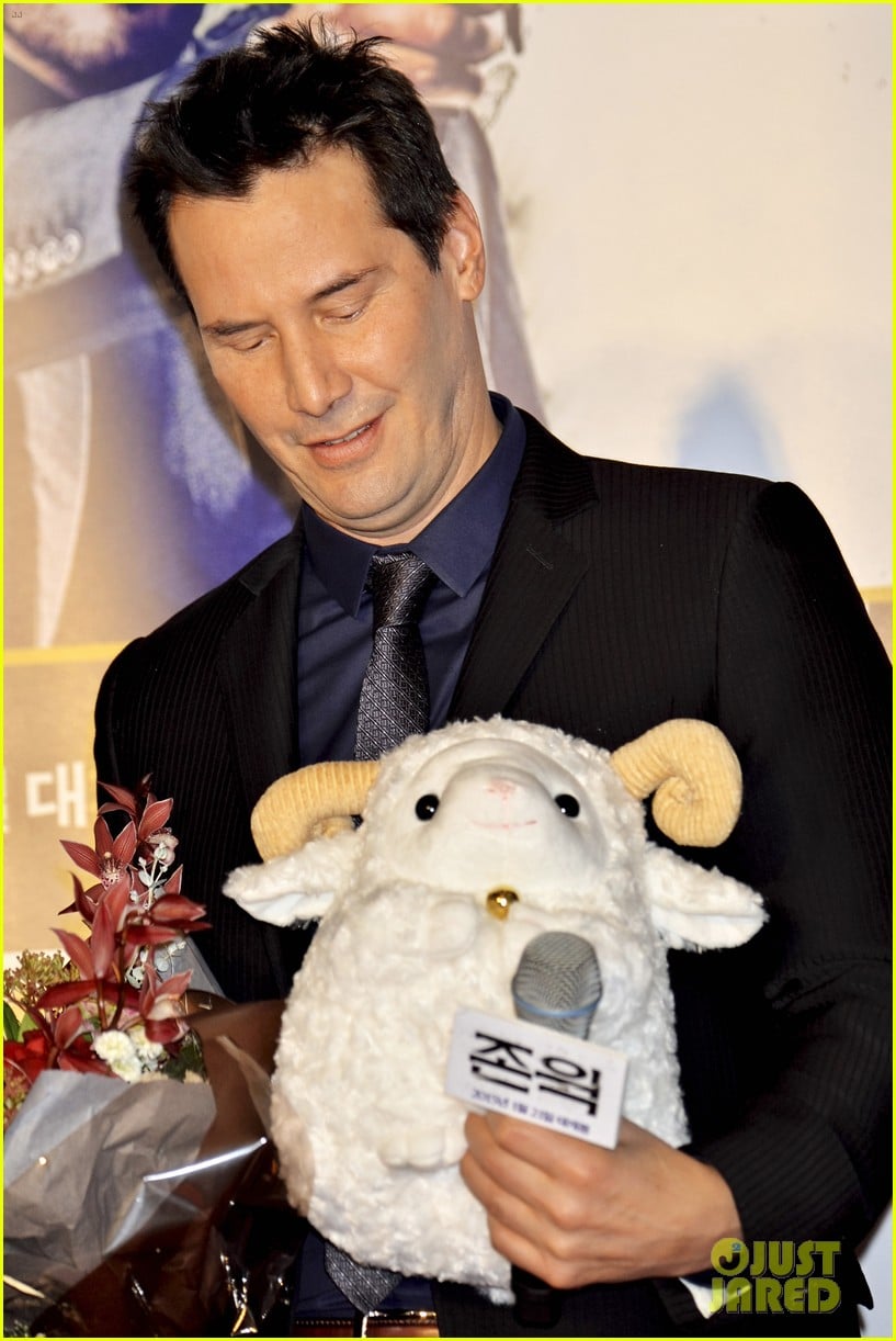 Keanu Reeves Takes 'John Wick' to South Korea for Premiere!: Photo ...