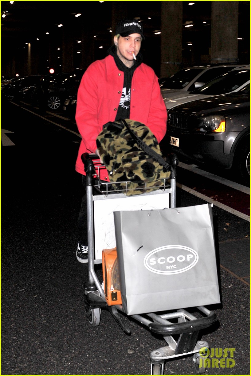 Rita Ora & Ricky Hilfiger Fly Home to London For the First Time in 2015 ...