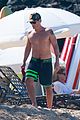 Rob Lowe Shows Off His Shirtless Body On His New Year's Vacation: Photo ...