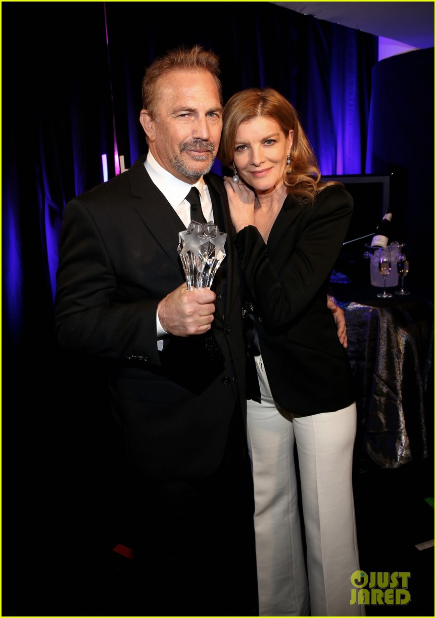 Rene Russo Has Laryngitis, Presents at Critics' Choice Anyways!: Photo ...