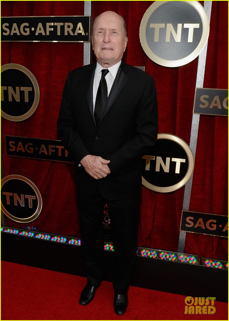 JK Simmons & Robert Duvall Bring Wives to SAG Awards 2015: Photo ...