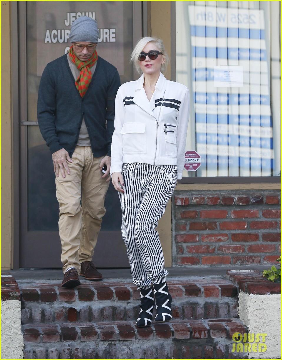 Gwen Stefani & Pharrell Team Up for 'Shine' from 'Paddington'!: Photo ...