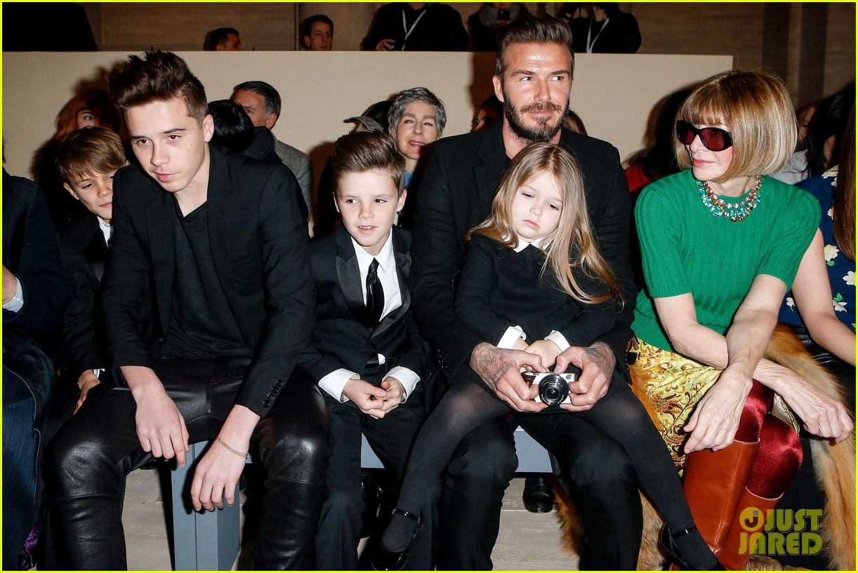 Victoria Beckham's Family Supports Her NYFW Fashion Show!: Photo ...