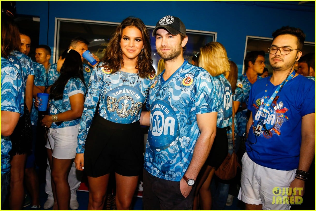 Chace Crawford Makes Out with a Brazilian Singer in Rio: Photo 3305721 ...
