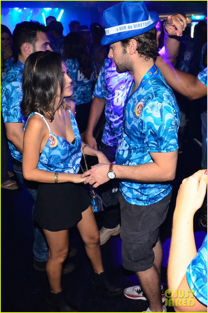 Chace Crawford Makes Out with a Brazilian Singer in Rio: Photo 3305735 ...