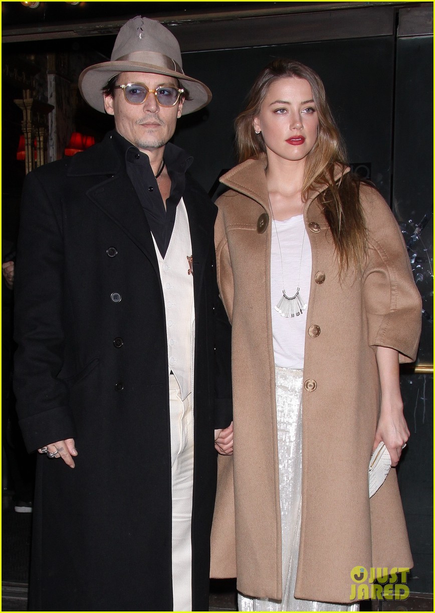 Johnny Depp & Amber Heard Are Married, Wed in Private Ceremony!: Photo ...