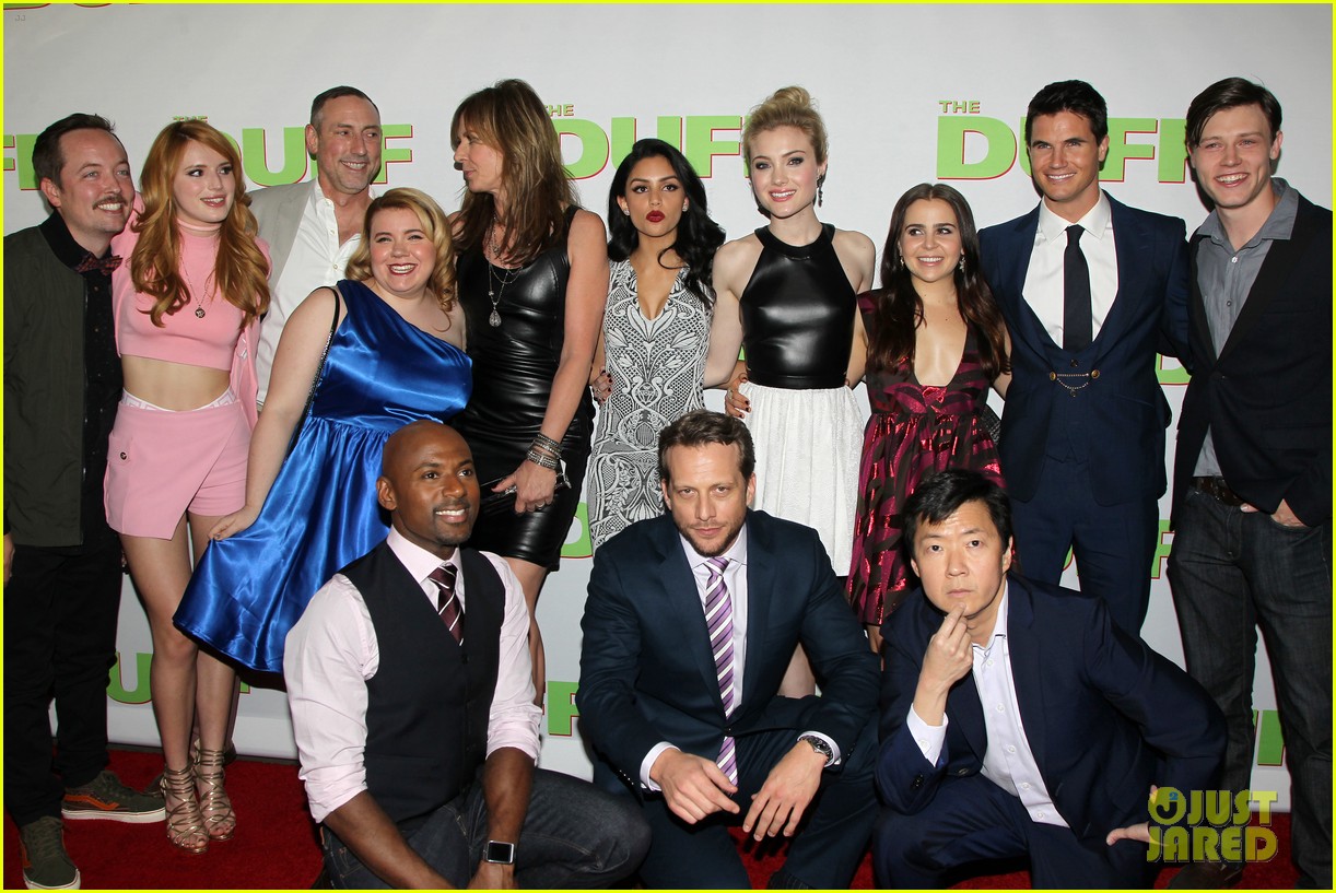 Mae Whitman & Bella Thorne Premiere 'The DUFF' with Robbie Amell & More ...