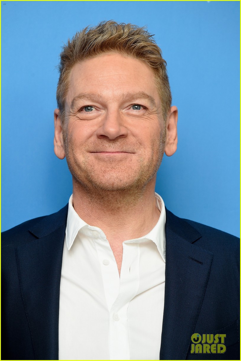 Lily James & Richard Madden to Play 'Romeo & Juliet' on Stage: Photo ...