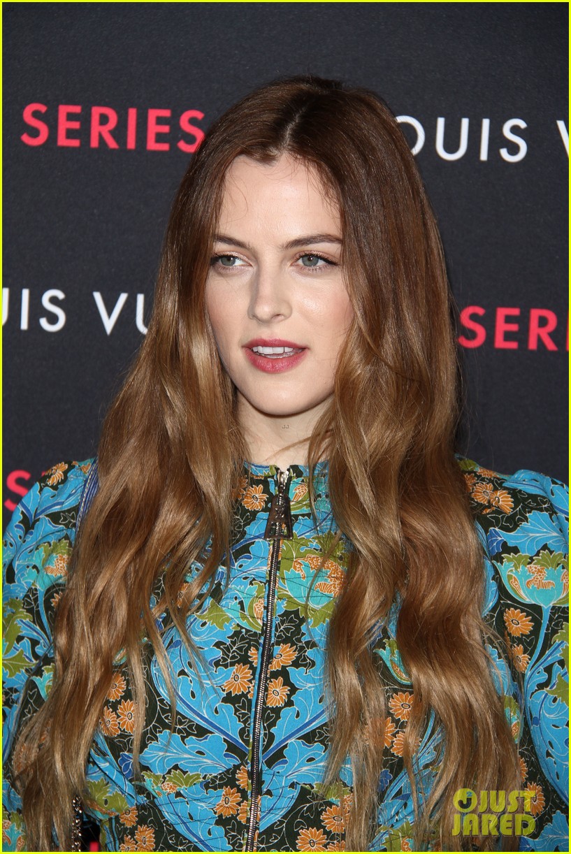 Riley Keough Steps Out with Husband One Day After Wedding!: Photo ...