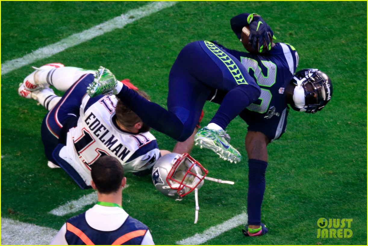 Jeremy Lane Intercepts Tom Brady's Throw - Watch Recap from Super Bowl ...