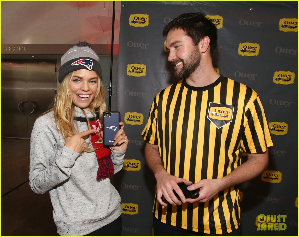 AnnaLynne McCord Mocks Reports of Her Dating Rick Fox: Photo 3293180 ...