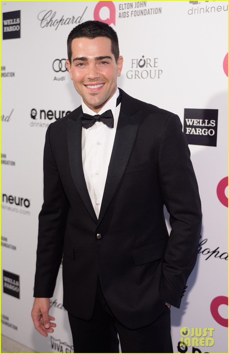 Jesse Metcalfe, Dave Annable & Chris Hardwick Bring Their Lovely Ladies ...