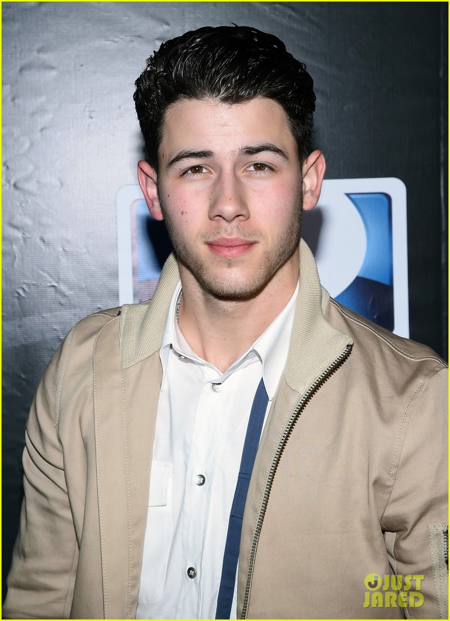Nick Jonas & Aaron Paul Party with DirecTV for Super Bowl 2015: Photo ...