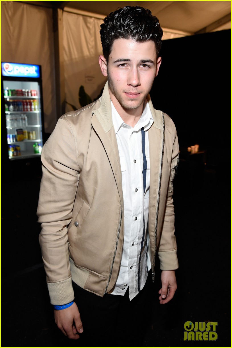 Nick Jonas & Aaron Paul Party with DirecTV for Super Bowl 2015: Photo ...
