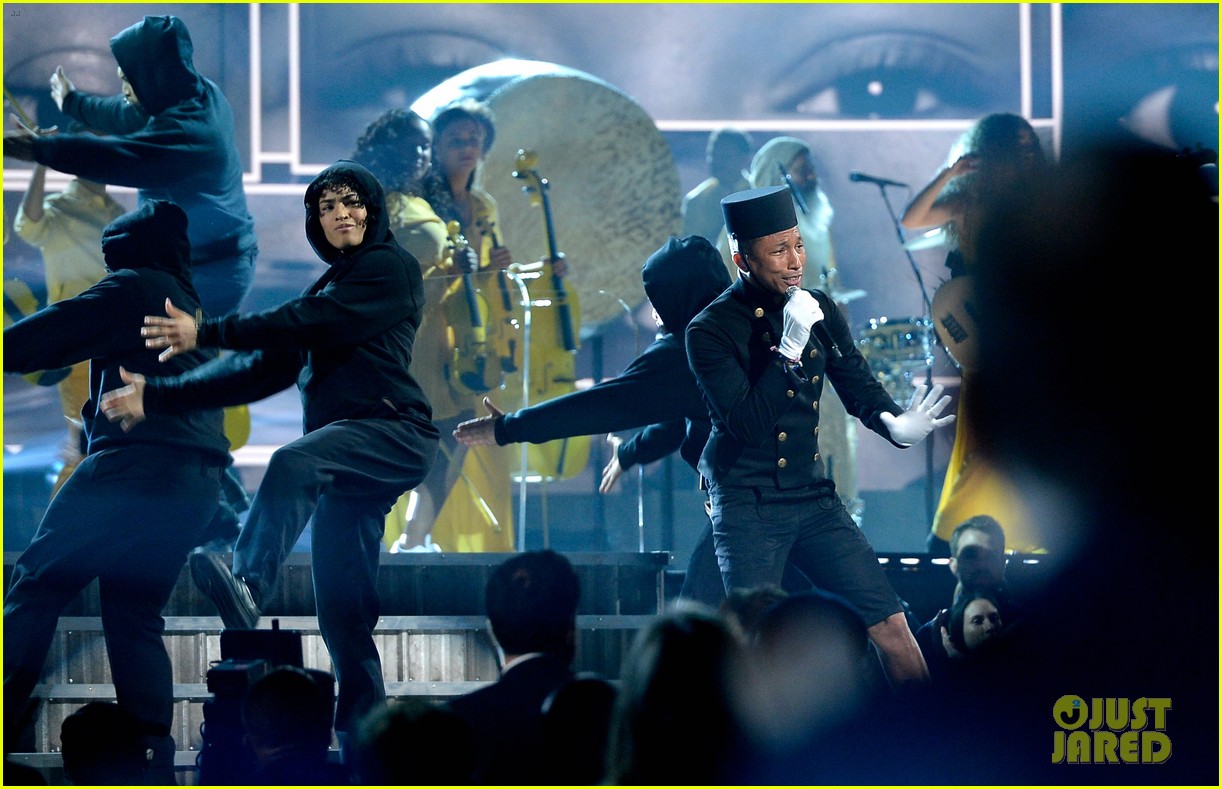 Pharrell Williams Wins Three Grammys & Performs 'Happy' (Video): Photo ...
