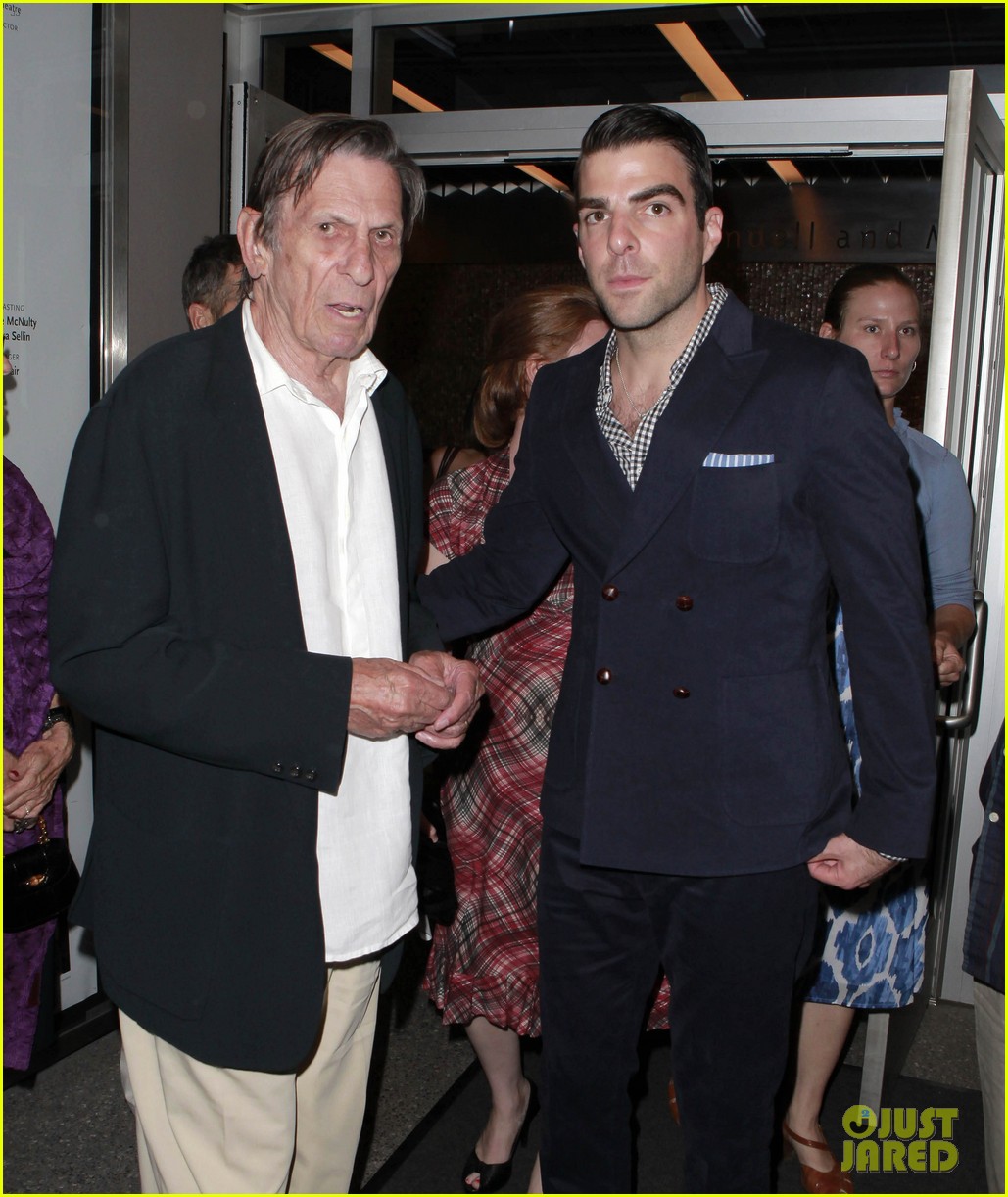 Zachary Quinto Reacts to Fellow Spock Leonard Nimoy's Death: Photo 3315561 | Star Trek, Zachary ...