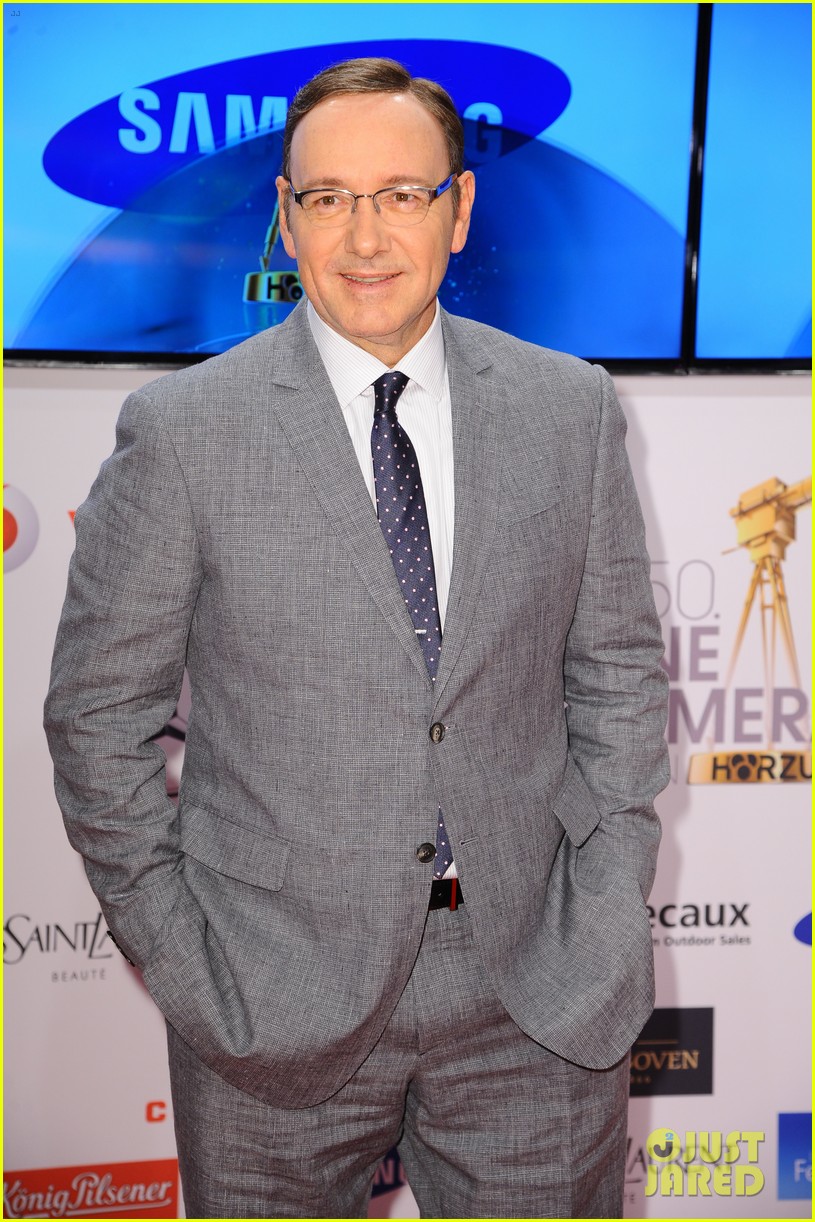 'House of Cards' Spoilers: Season 3 Starts With a Big Twist!: Photo ...