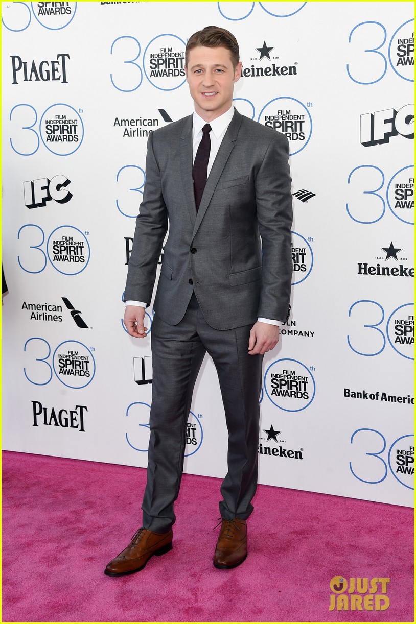 Paul Wesley & Ben McKenzie Look Sharp For Spirit Awards 2015: Photo ...