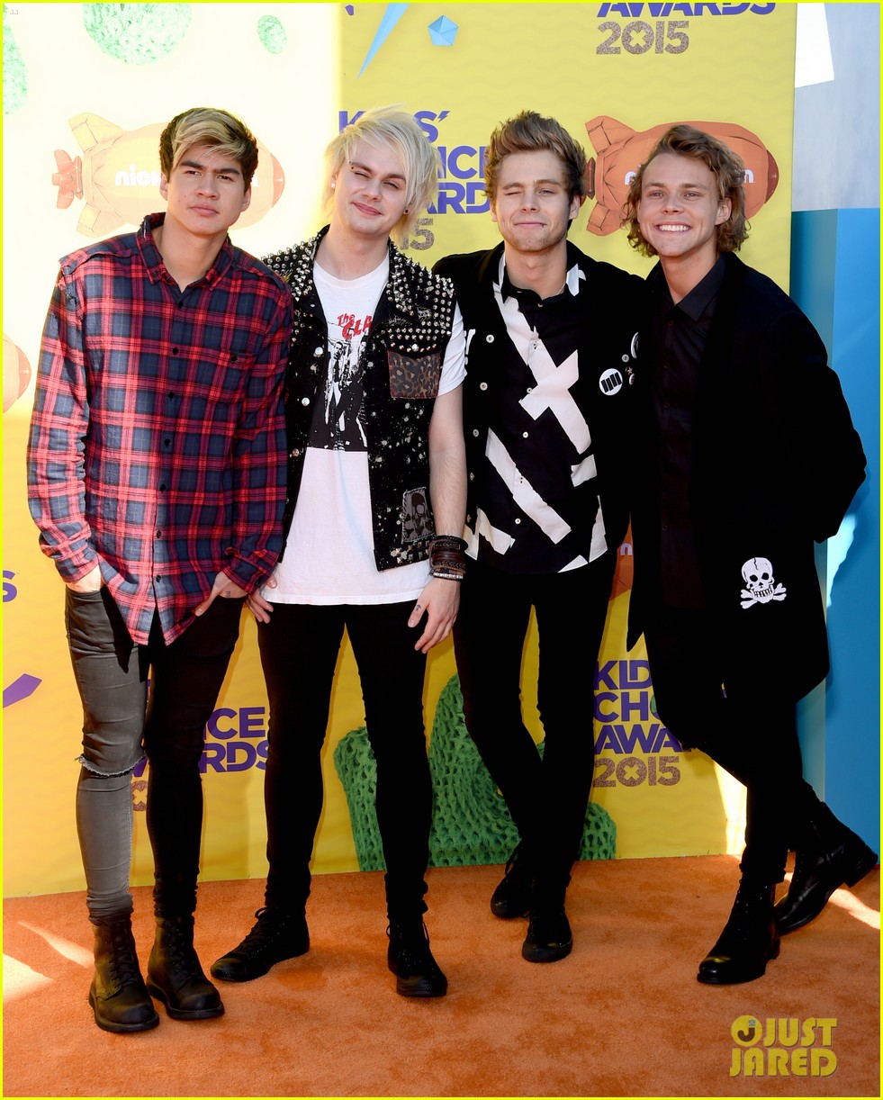 5 Seconds of Summer Arrive for Kids' Choice Awards 2015!: Photo 3335508 ...