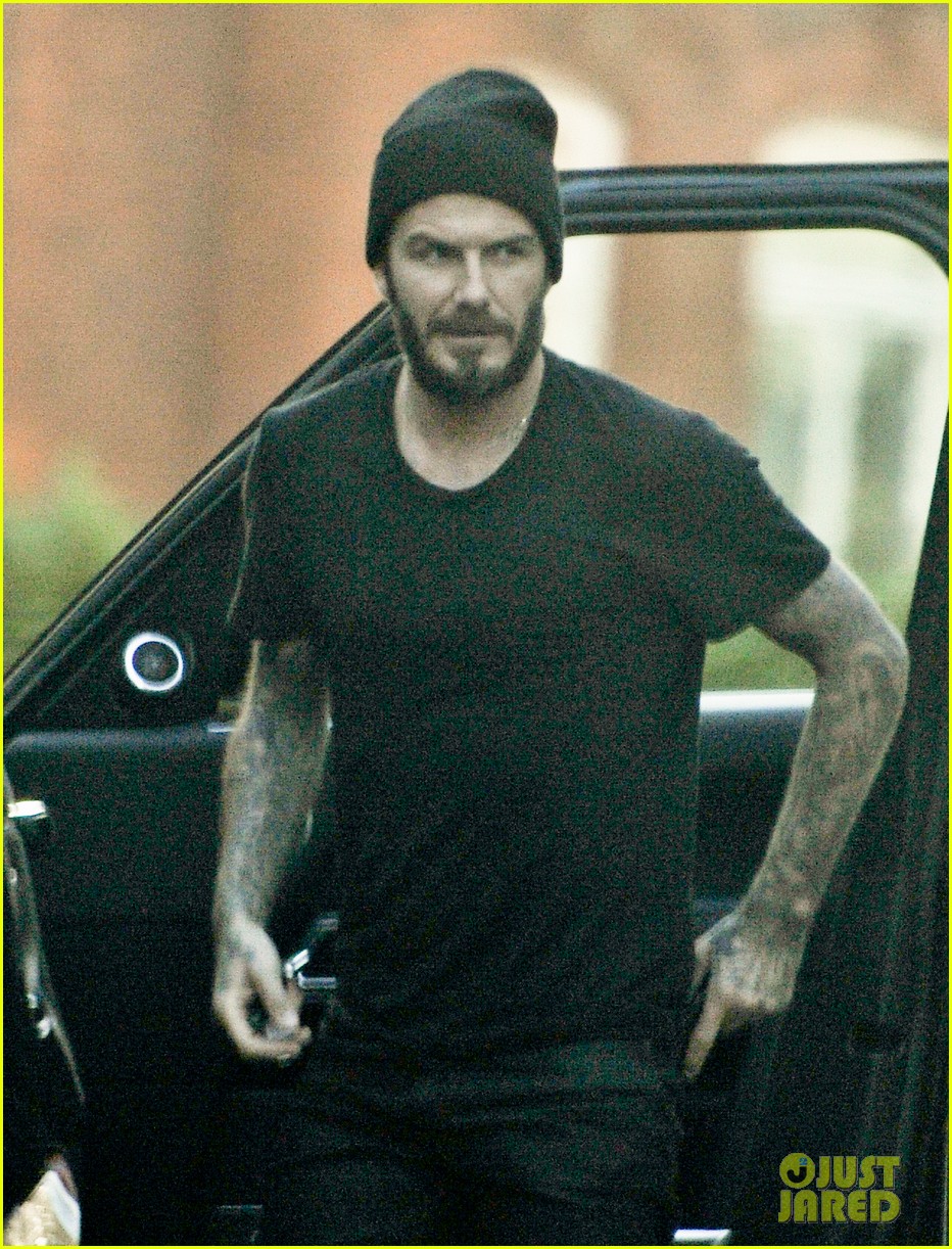 David Beckham Runs Errands Rocking His Sexy Scruff: Photo 3321385 ...