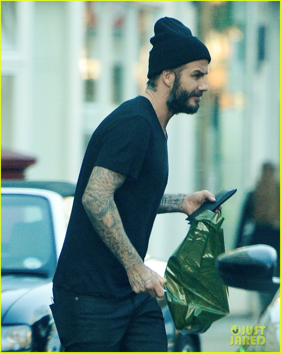 David Beckham Runs Errands Rocking His Sexy Scruff: Photo 3321394 ...