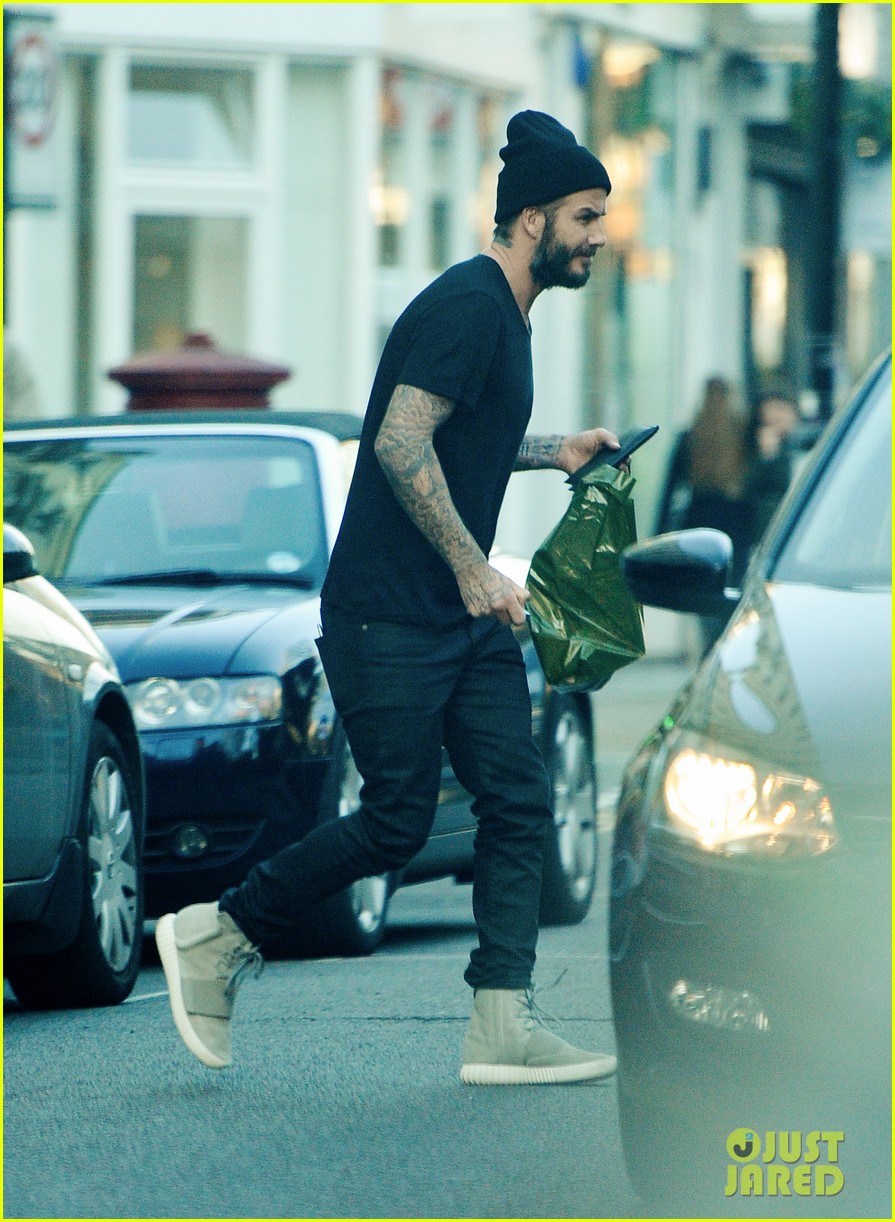 David Beckham Runs Errands Rocking His Sexy Scruff: Photo 3321401 ...