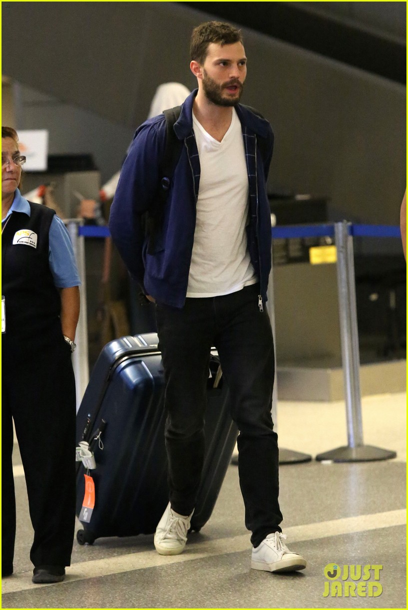 Jamie Dornan Is Not Naive & Stupid Like Critics Think: Photo 3333001 ...