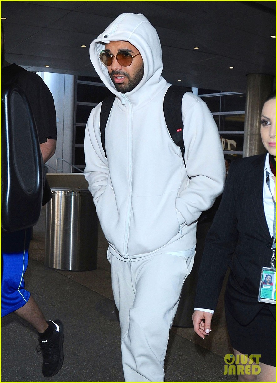 Drake Returns to LA After Being Assaulted in Dubai: Photo 3330555 ...