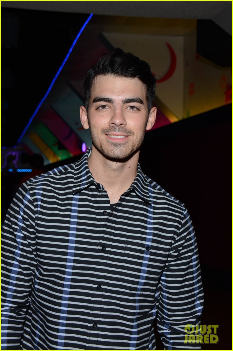 Joe Jonas Gets Festive at JJ's #TBT Party with Monster High!: Photo ...