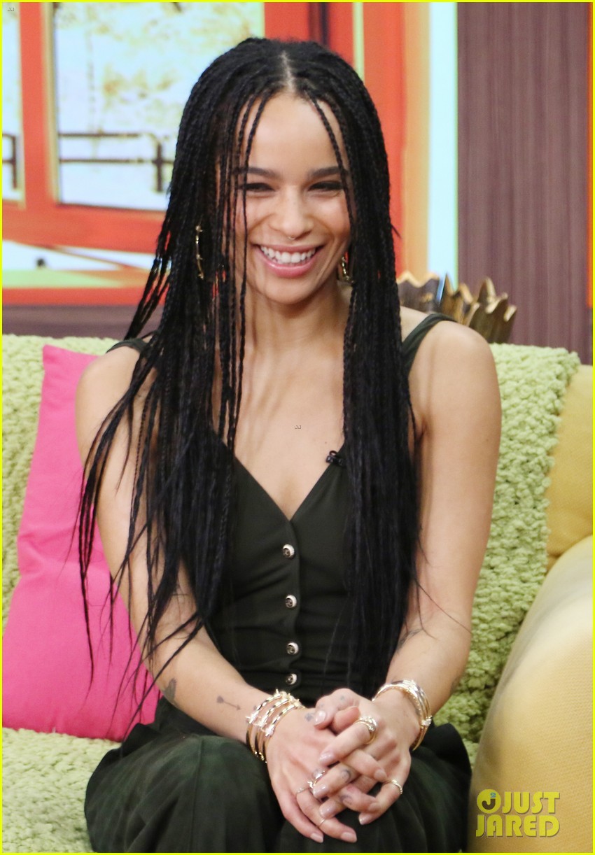 Zoe Kravitz Hits Miami Beach Following Early Morning 'Insurgent' Promo ...