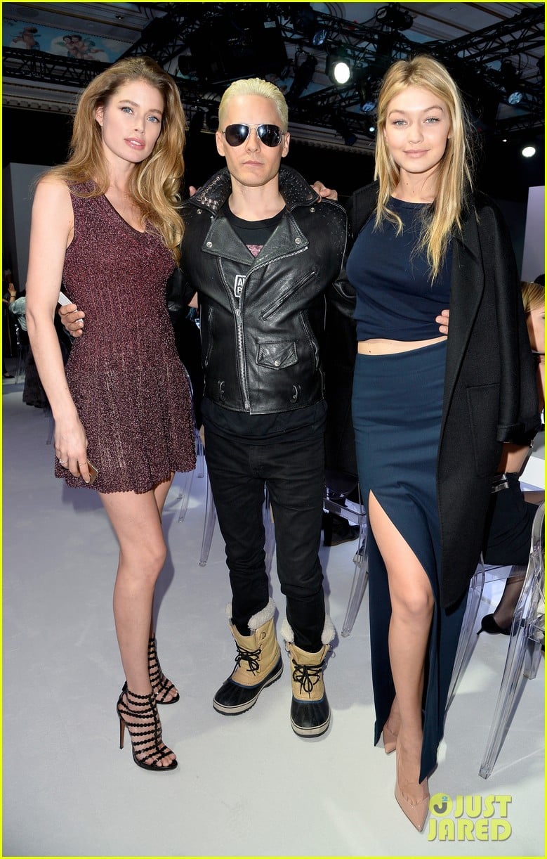 Jared Leto Mingles with Models During Paris Fashion Week: Photo 3320793 ...