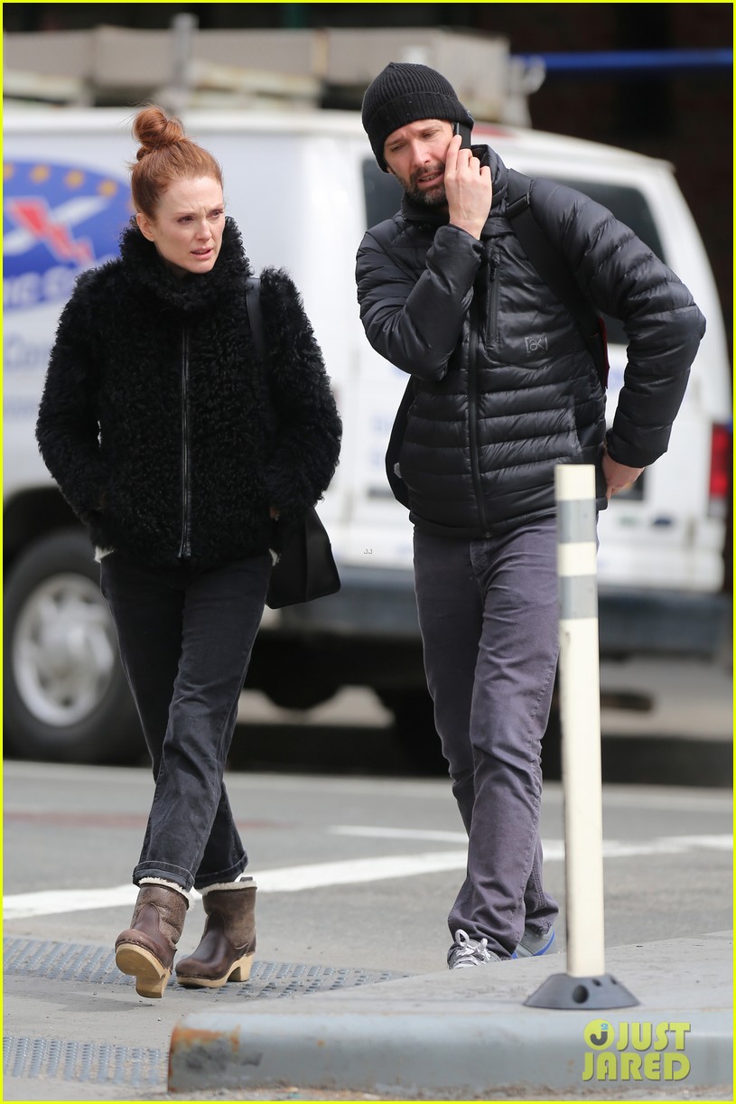 Julianne Moore Releases Statement on Late Richard Glatzer: Photo ...