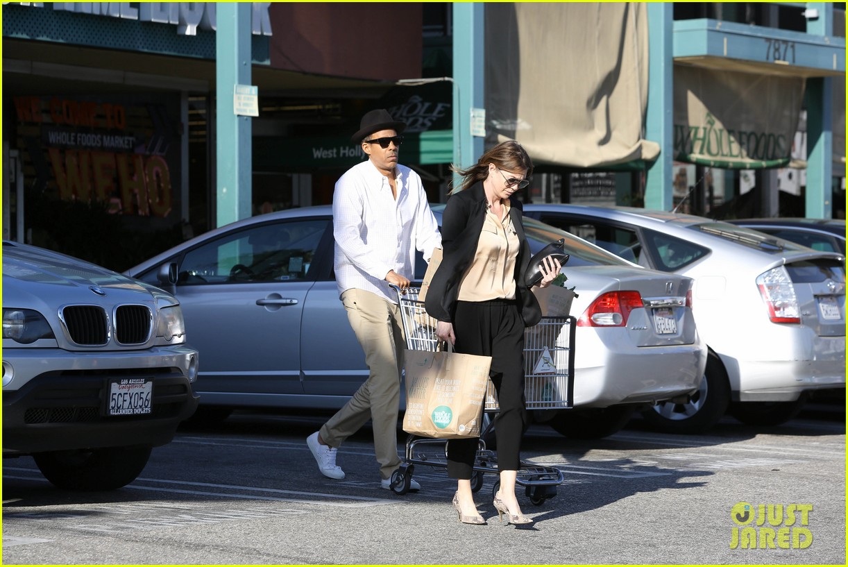 Ellen Pompeo Posts Cute Message as Dr. Grey on Taylor Swift's Instagram ...