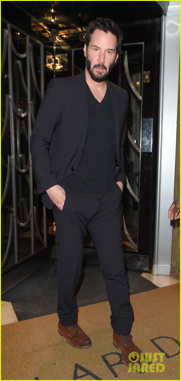 Keanu Reeves Will Star in 'The Bad Batch' with Jim Carrey, Jason Momoa ...