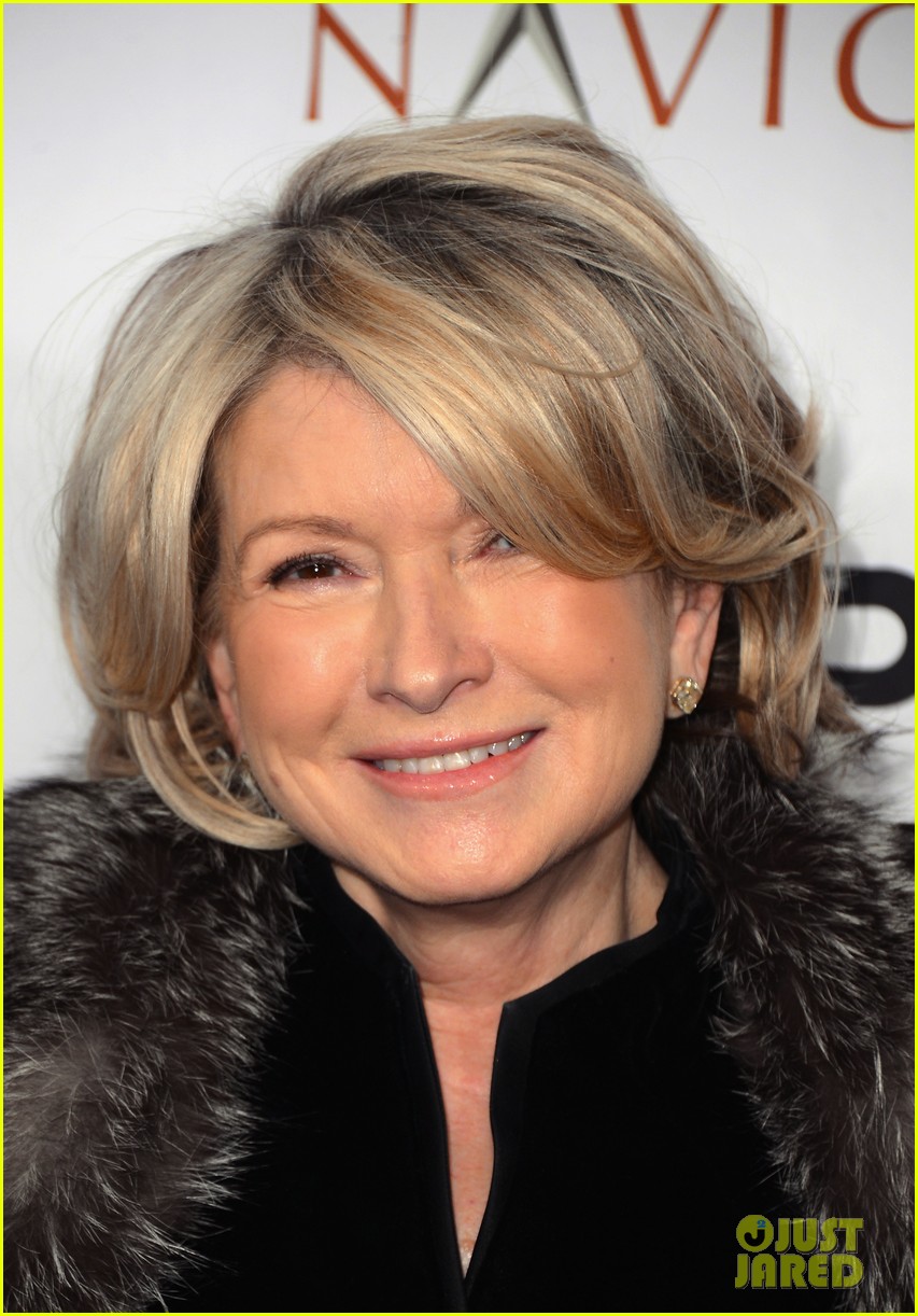 Paul Rudd & Maya Rudolph Bring the Laughs to Night Of Too Many Stars ...