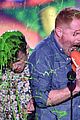 Sarah Hyland Gets Slimed With 'Modern Family' Cast at Kids Choice Award ...