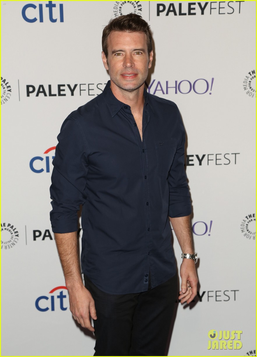 'Scandal' Cast Takes an Epic Selfie at PaleyFest 2015 Panel!: Photo ...