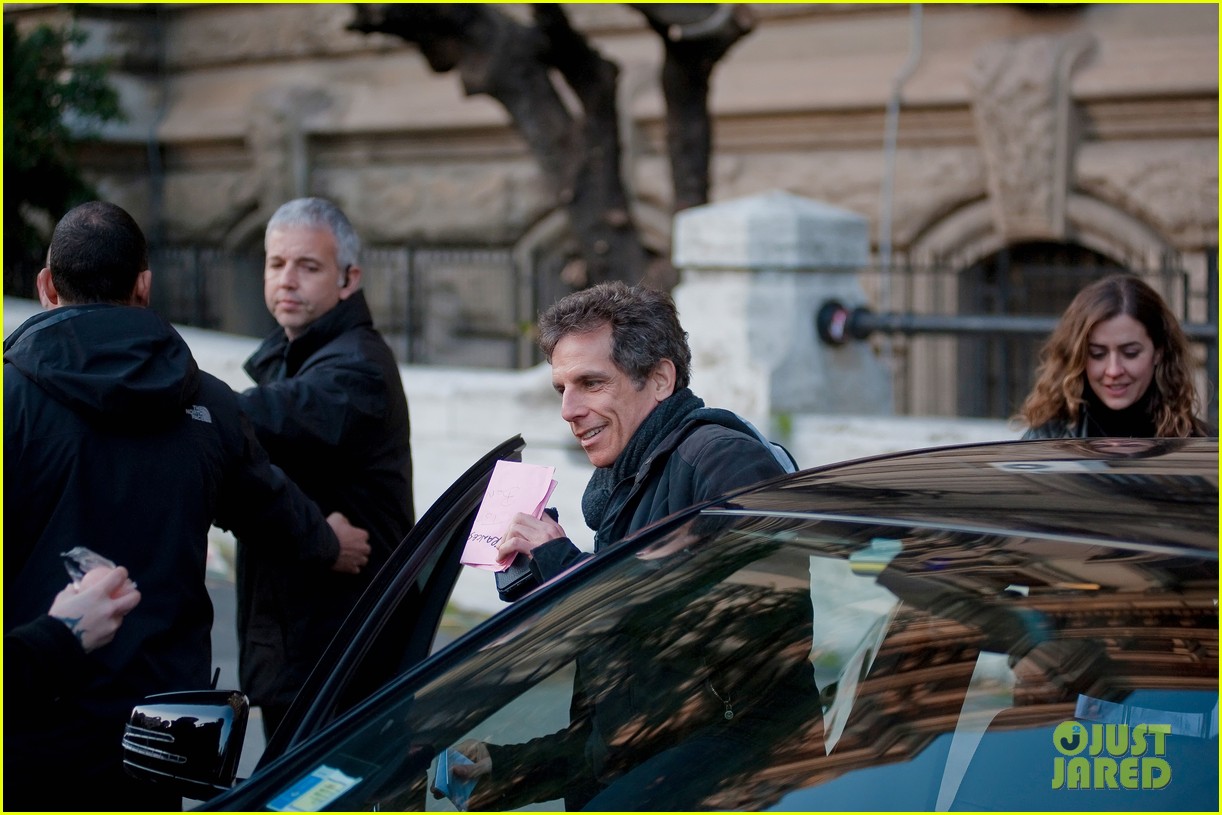Ben Stiller is Really, Really Ridiculously Good Looking Filming ...