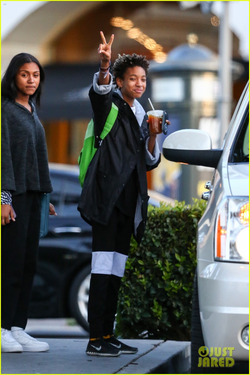 Willow Smith's Brother Jaden Confirms Their Wireless Festival ...