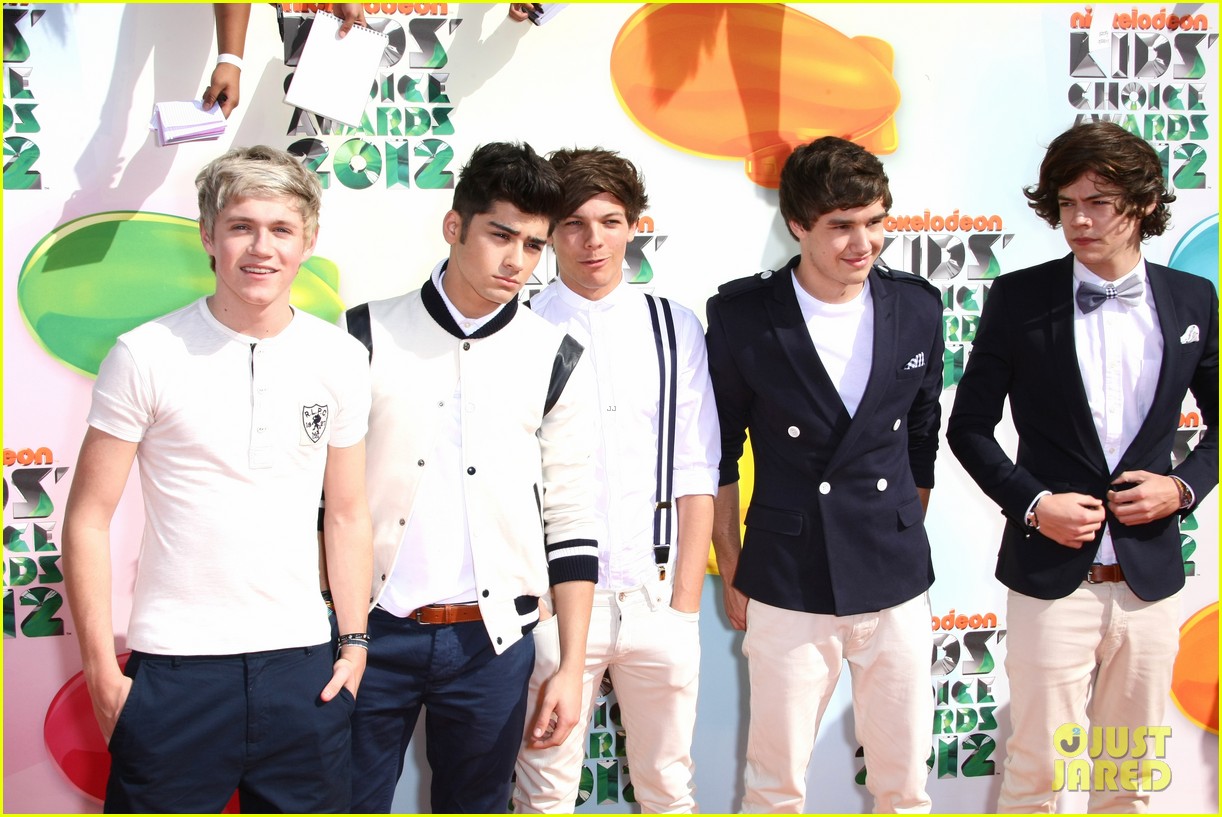 Zayn Malik's Most Memorable Performances With One Direction - Watch Now ...