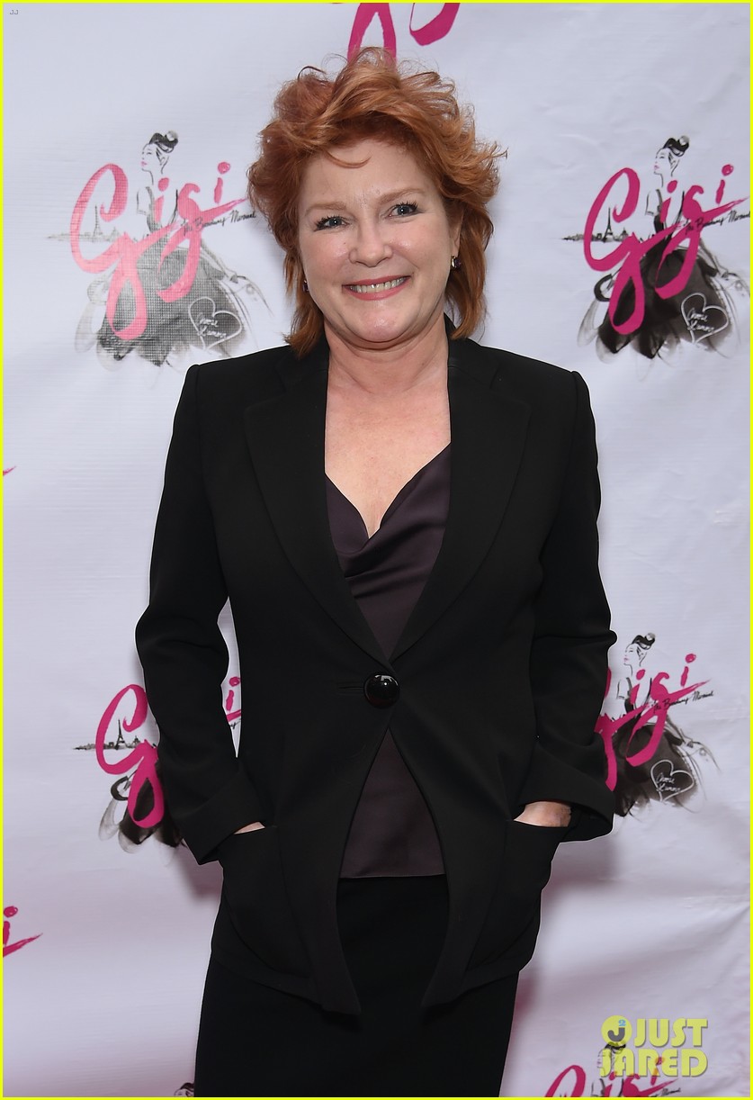 AnnaSophia Robb & Carla Gugino Stun at 'Gigi' Opening Night: Photo ...