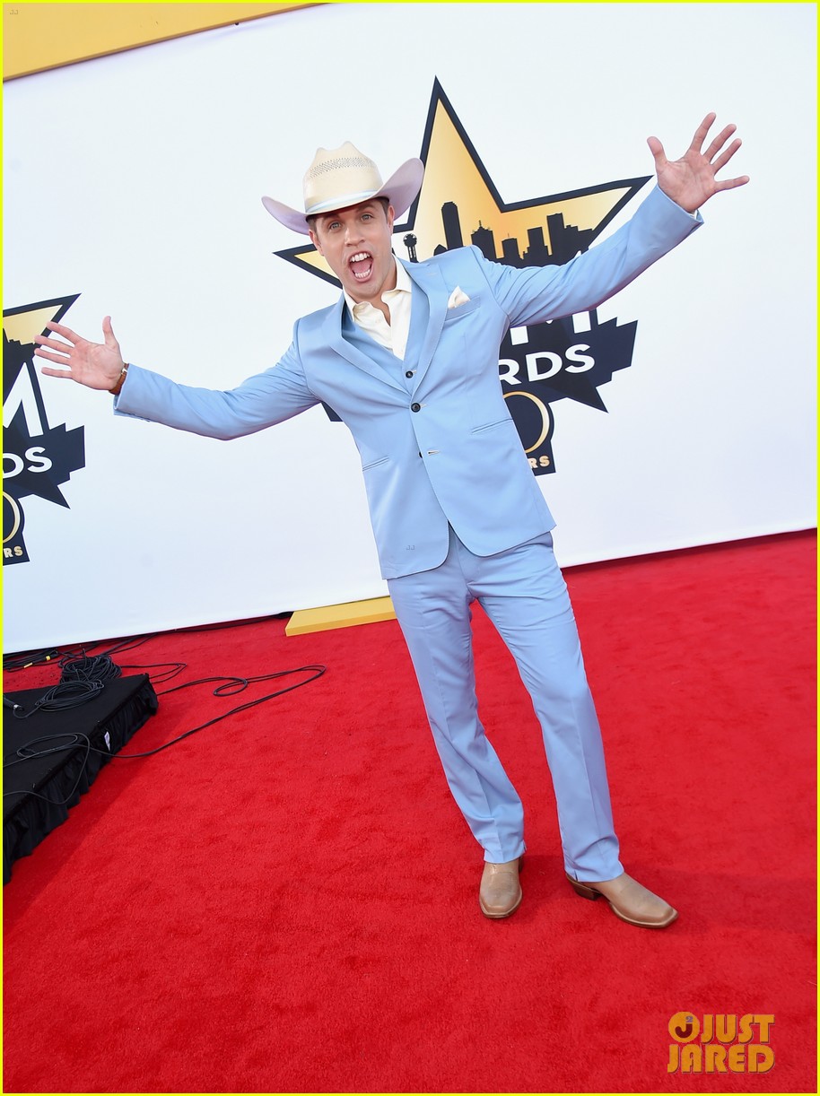 Sam Hunt, Thomas Rhett & More Suit Up at ACM Awards 2015: Photo 3351005 ...