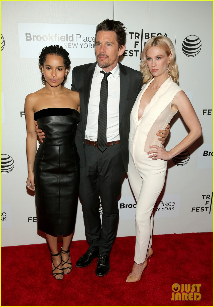 January Jones Reveals What It's Like Working with Boyfriend Will Forte ...