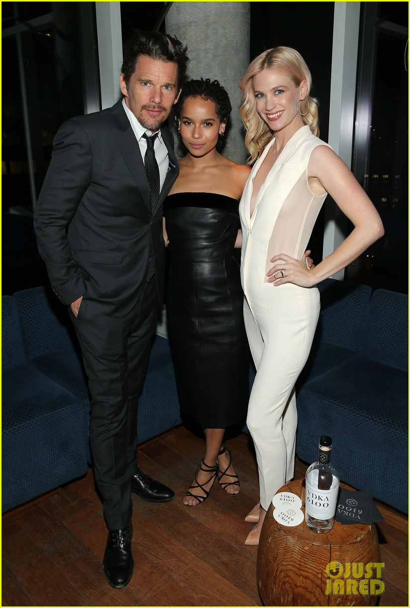 January Jones Reveals What It's Like Working with Boyfriend Will Forte ...