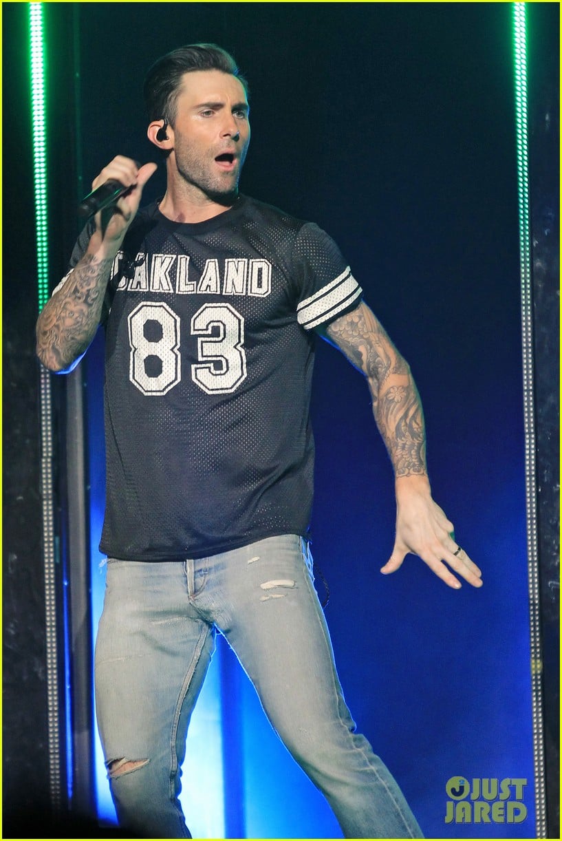 Adam Levine's First Artist Rozzi Crane Releases Debut EP!: Photo ...