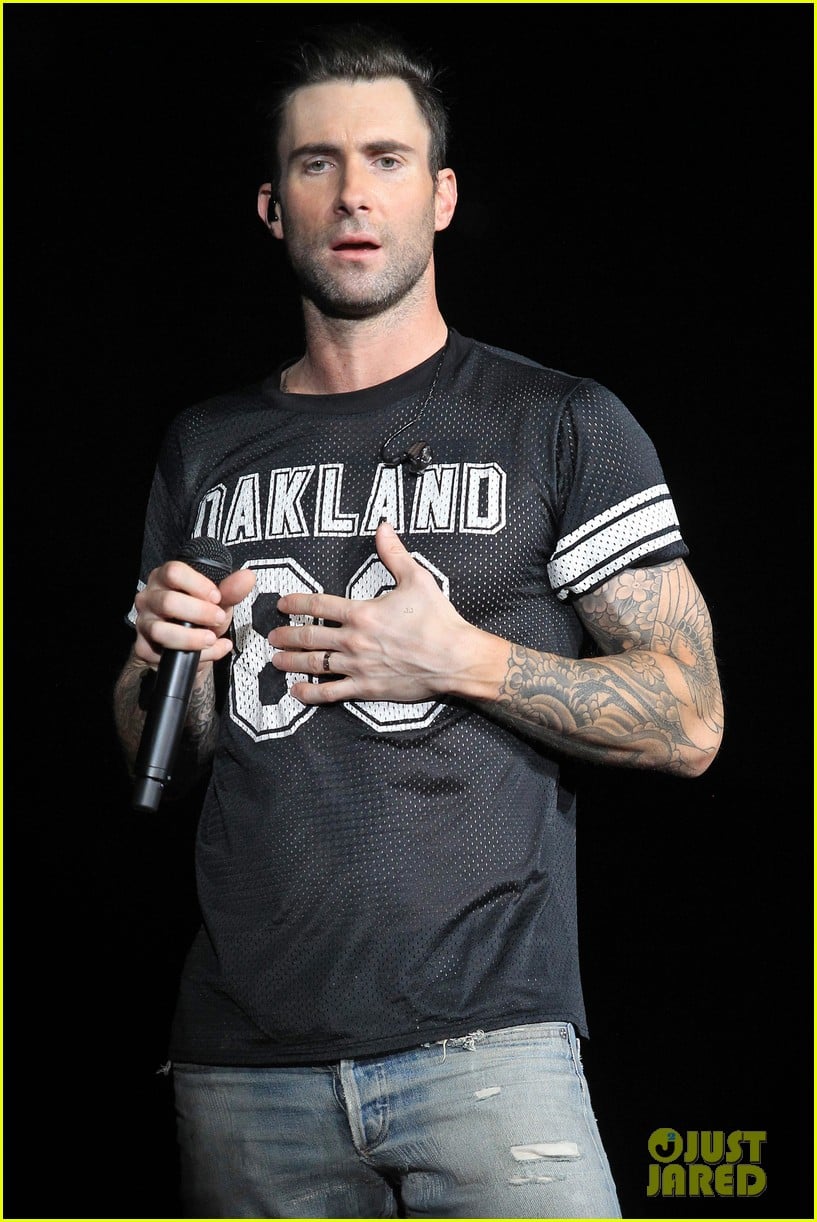 Adam Levine's First Artist Rozzi Crane Releases Debut EP!: Photo ...