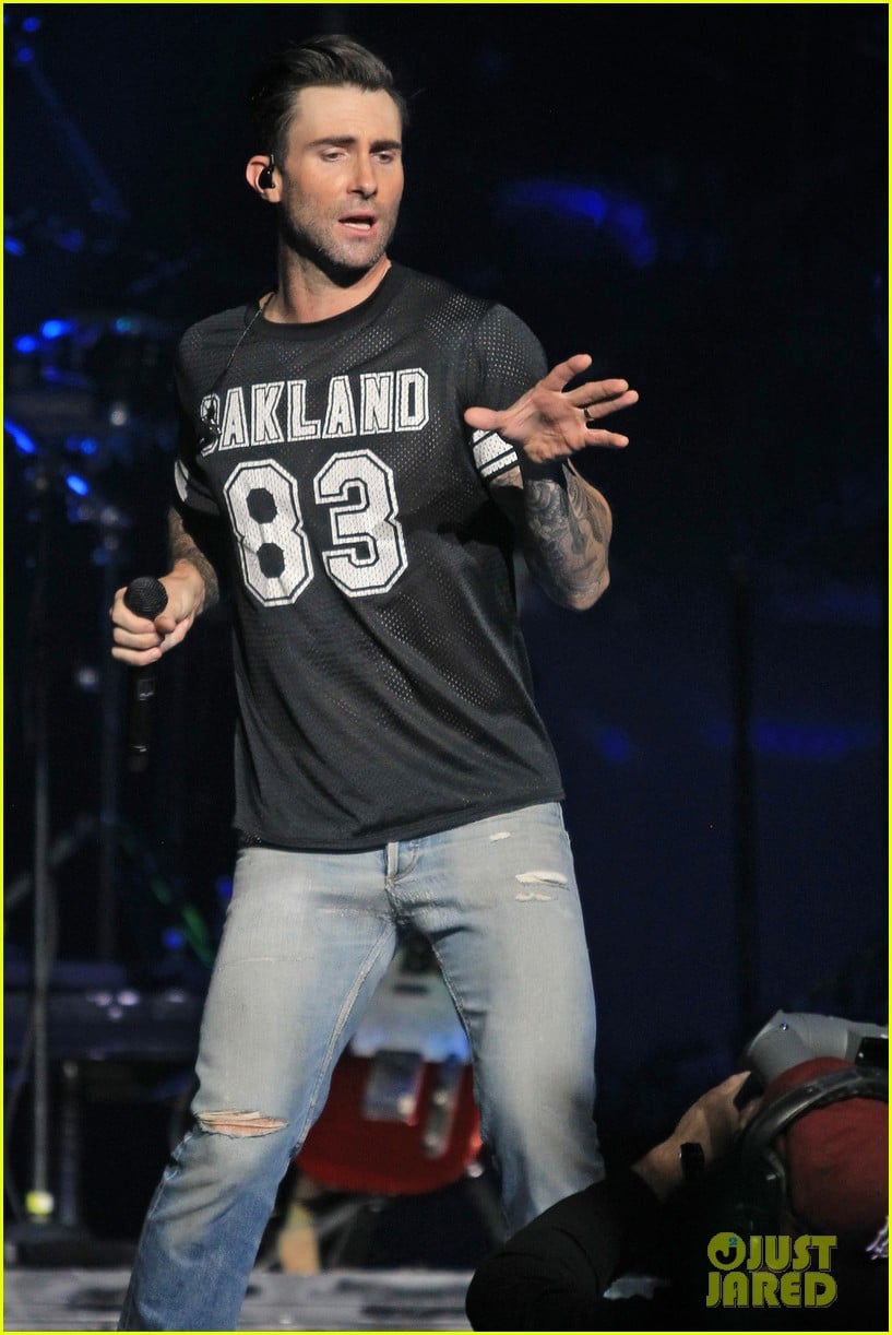 Adam Levine's First Artist Rozzi Crane Releases Debut EP!: Photo ...