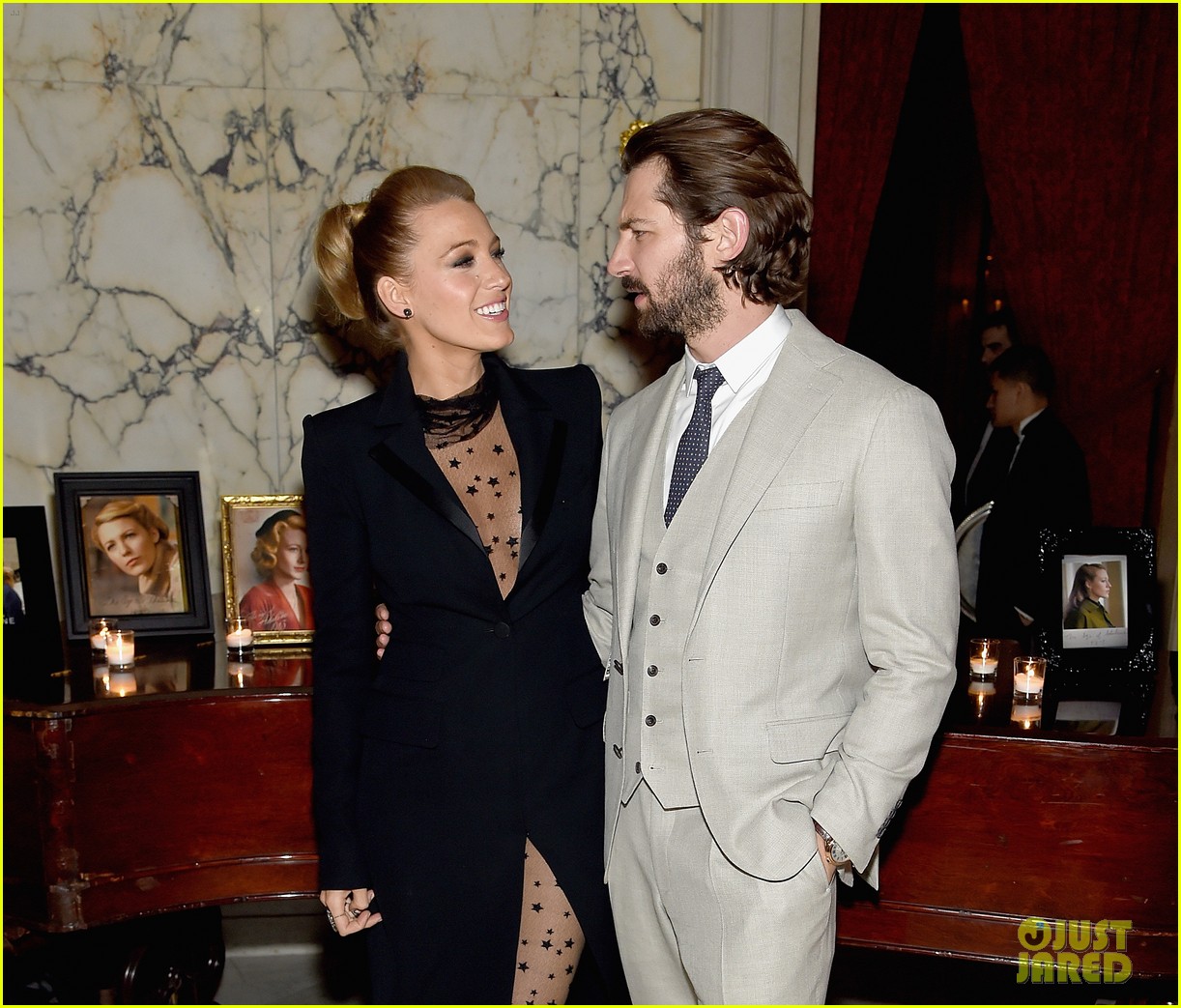 Blake Lively's Hubby Ryan Reynolds Gets a Little Protective on Twitter ...